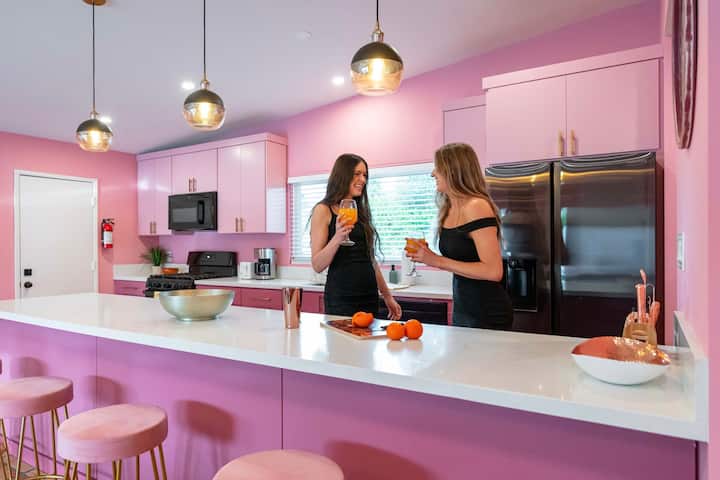 Pink Province W/ 15 Person Spa - Palm Springs, CA