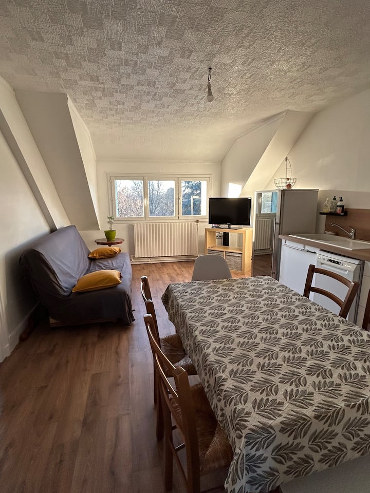 Maison Arnage Circuit 24h. - Le Mans