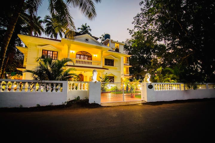 06 Bhk With  Private Pool In Arproa - Anjuna