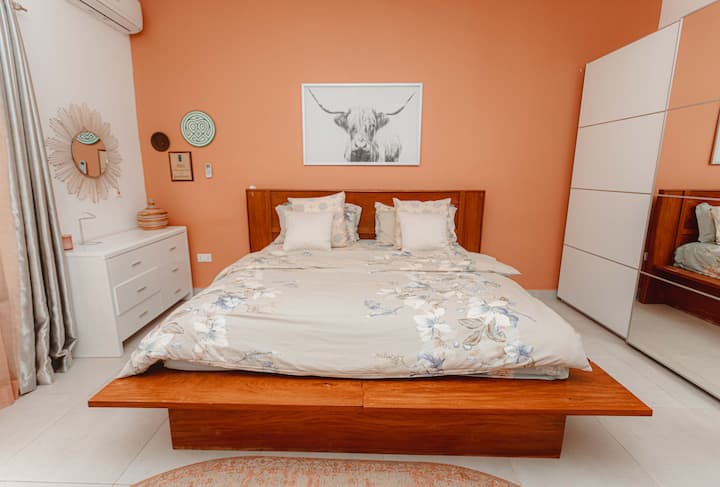 Cozy Modern Apartment In Kotu (100m2) - Gâmbia