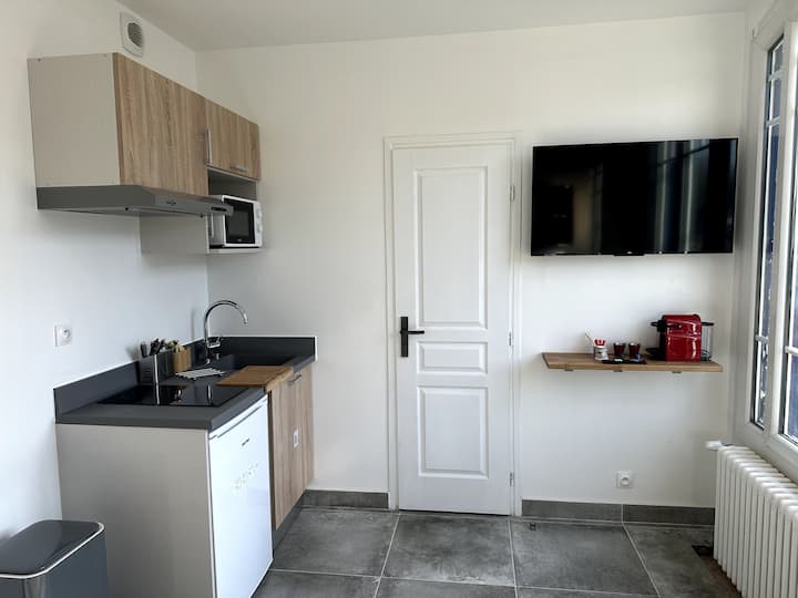 Cosy Studio Saint-brice N°3 + Terrasse Commune - Sarcelles