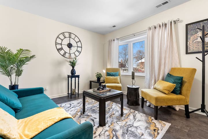 Comfy Updated 3 Bdrm/2bth -Near Sxu &  Midway - Kennedy Park - Chicago
