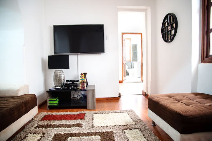 Spacious 3 Br Apartment Old Town - Quito