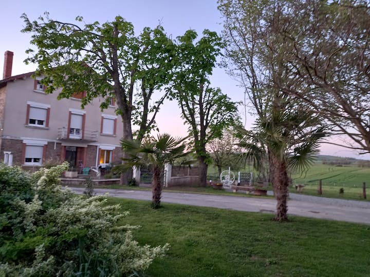 Gite à La Campagne De 2 à 12 Pers - Carmaux