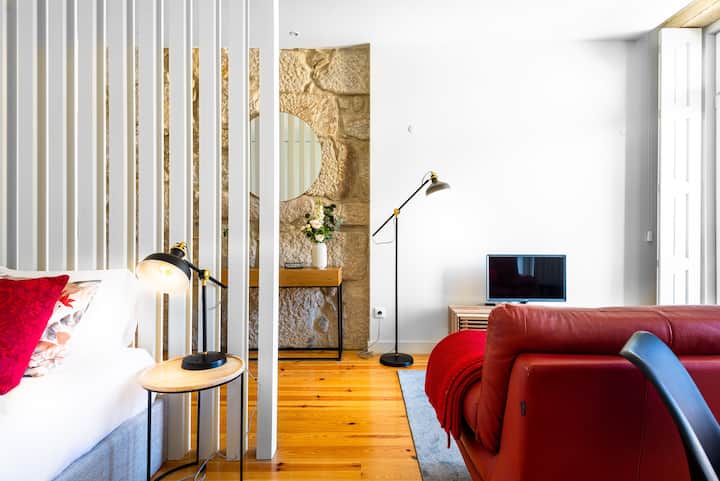 Saferent • Light-filled Apartment +Balcony +Ac - 葡萄牙