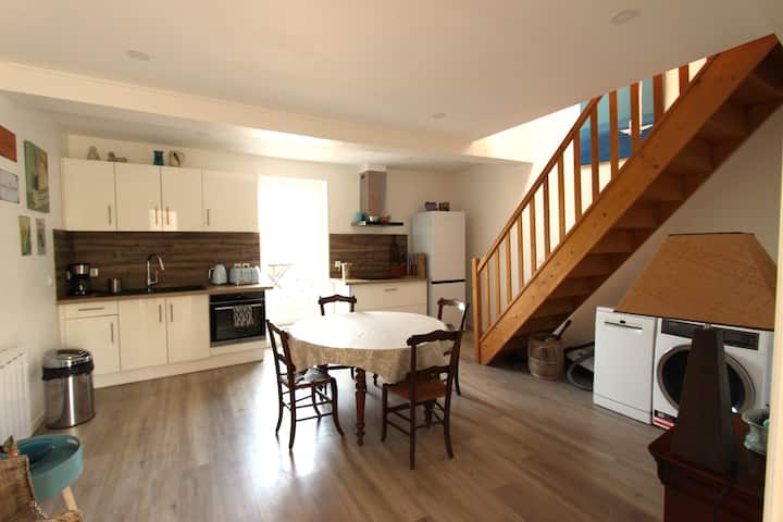 Appartement Avec Balcon Centre-ville - Forcalquier