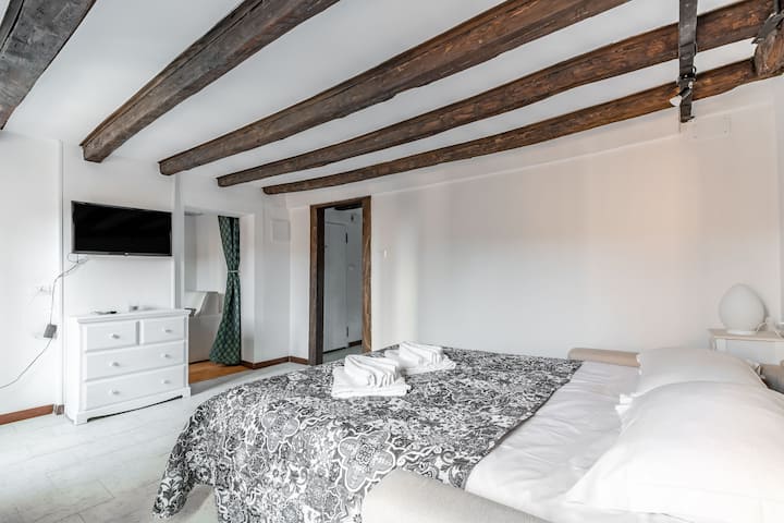 The Venice Red Door Apartment - Venecia