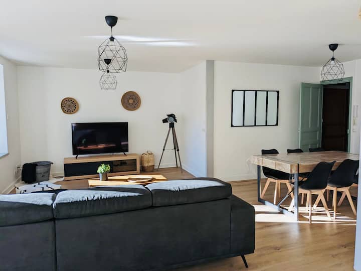Maison De Village 15 Personnes - Lac de Naussac