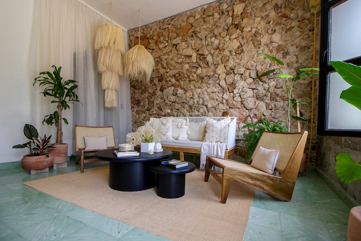 Casa Magu | Queen Suite Oasis + Breakfast - Mérida
