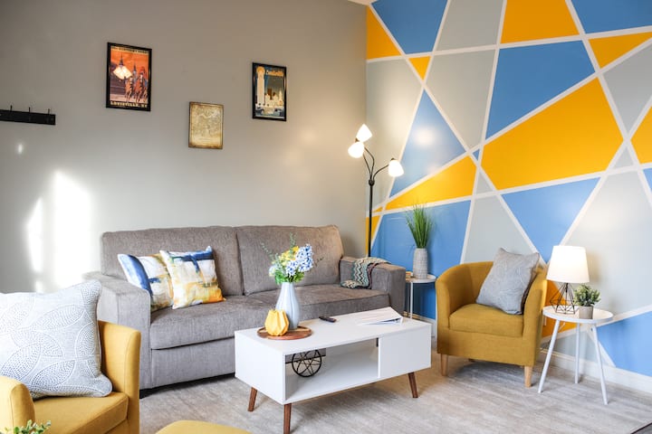 Highlands 2br Retreat, King Bed & Coffee Bar! - Louisville, KY