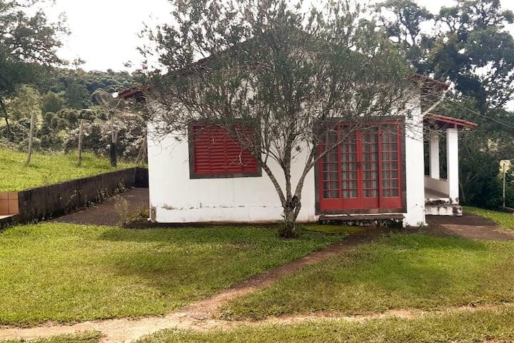Chácara/casa Com Cachoeira Privativa. - Caldas