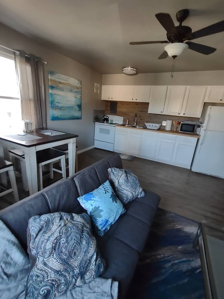 Modern 2br Apt In Buzzing Midtown Cda - Coeur d'Alene, ID
