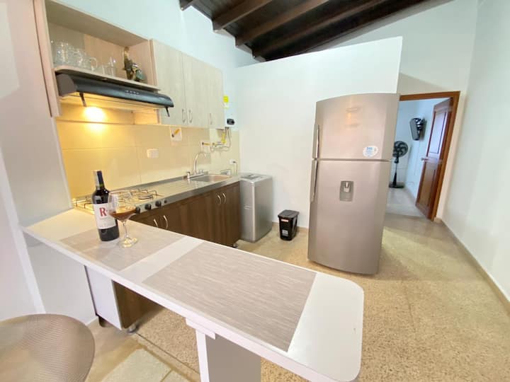 ¡Bienvenidos Al Apartaestudio La Roca! - Medellín