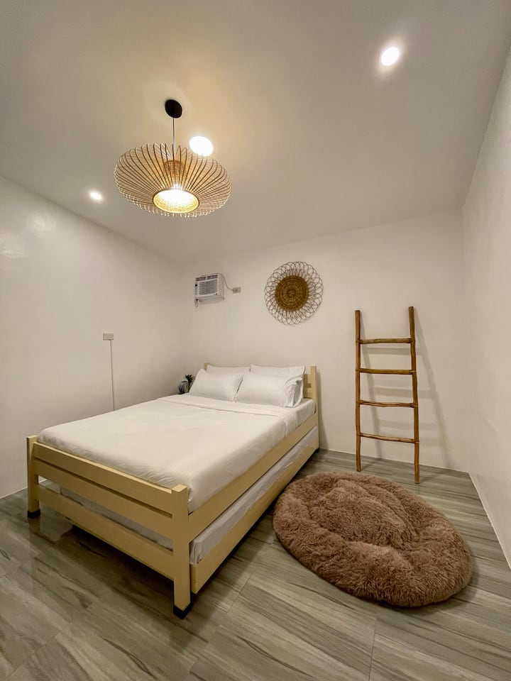 Balai Sabina Pet Haven Villa - Villas for Rent in Tagaytay, Calabarzon ...