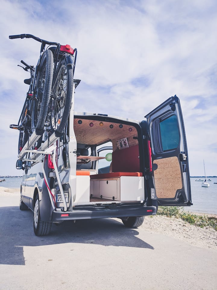 Van Cosy Vasp Homemade - La Rochelle
