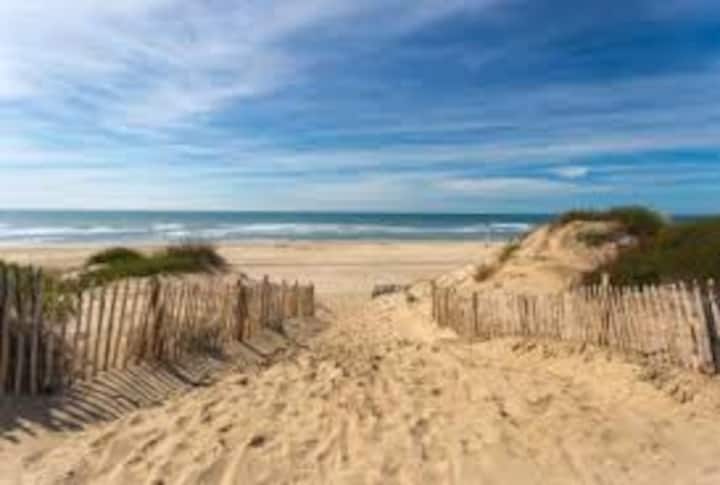 A 250m De L'océan, Maison De 4-6 Personnes - Soulac-sur-Mer