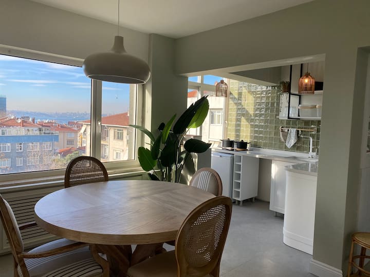 Kadıköy Moda - Eşsiz Boğaz Manzaralı 2+1 - Maltepe