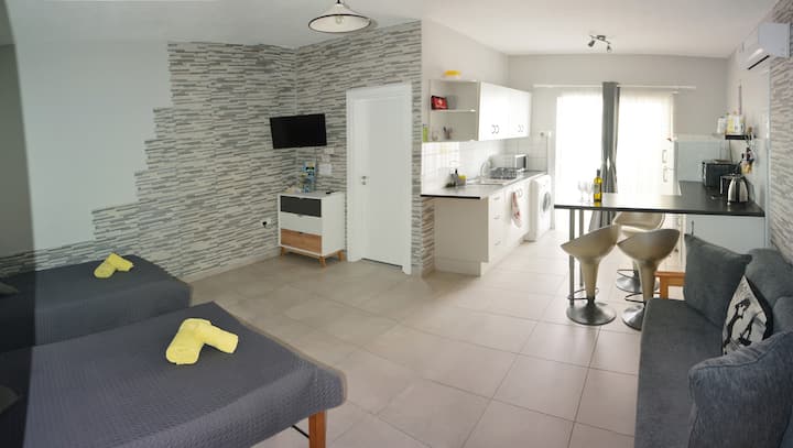 Fabulous Studio Flat - Ayia Napa