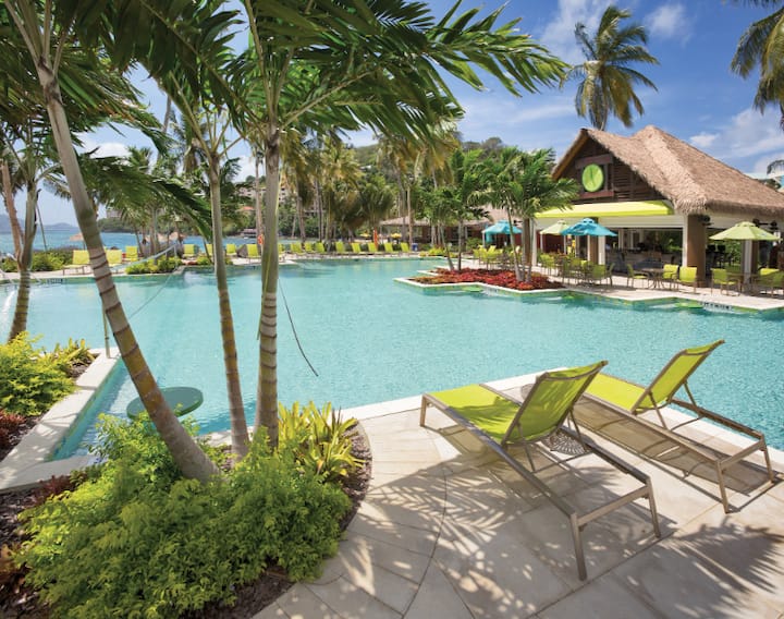 *Margarita-ville Resort* Studio Plus Suite (4) - Saint Thomas