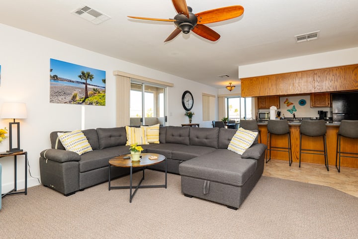 Sparkling River Inn 
Close To Casinos & Park - Laughlin, NV