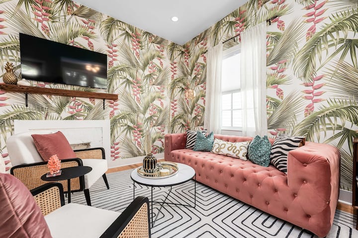La Petite Pineapple~walkable To Downtown Pensacola - Pensacola, FL