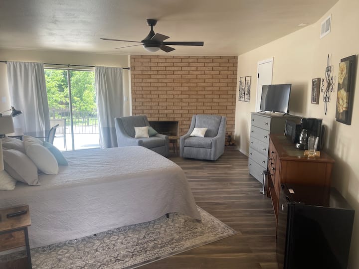 Rooftop Retreat With Mountain View - Las Cruces, NM