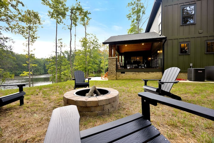 Lakefront Serene Home In Picturesque Sewanee - Monteagle, TN