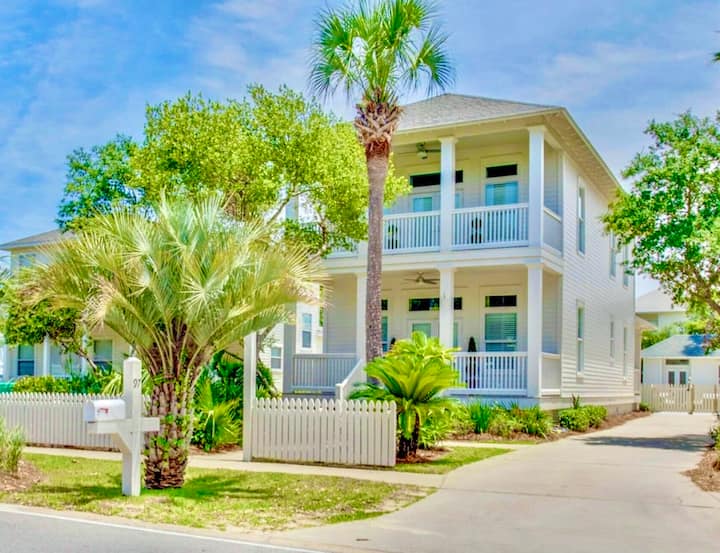 Family Beach House Private Pool - Destin