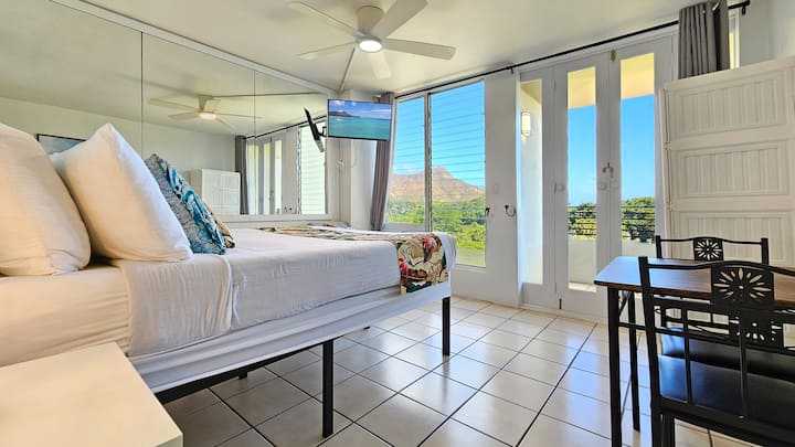 Wg 615 Waikiki Beach Studio-suite W/balcony - Honolulu, HI