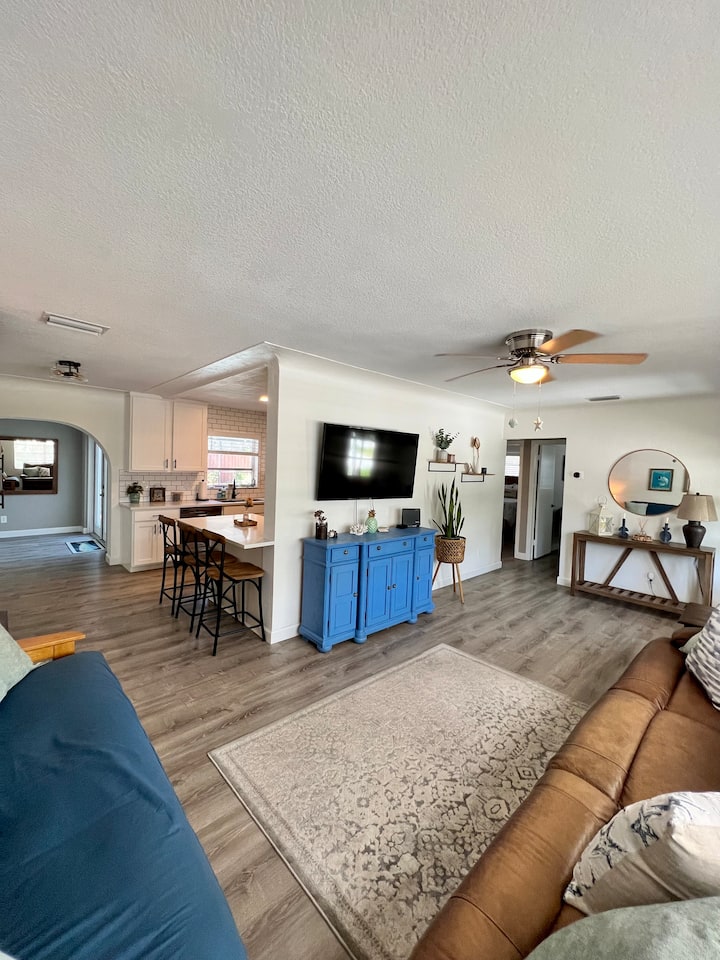 Beautiful Home With Pool 3 Minutes To Beach - Indian Shores