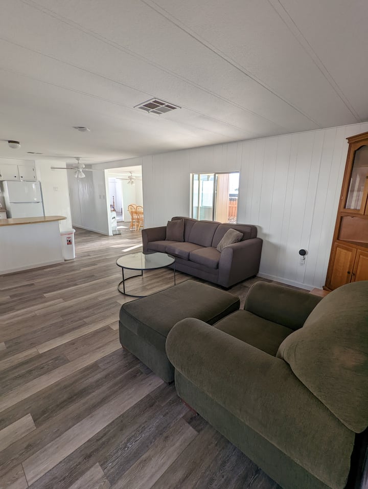 No Cleaning Fee! New Cute Place! Rv/boat Space - Lake Havasu City, AZ