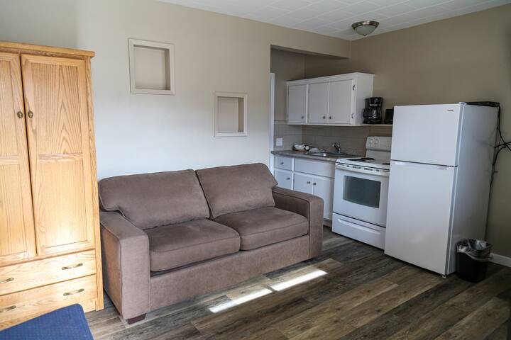 One Bedroom Suite (Twin) - Osoyoos