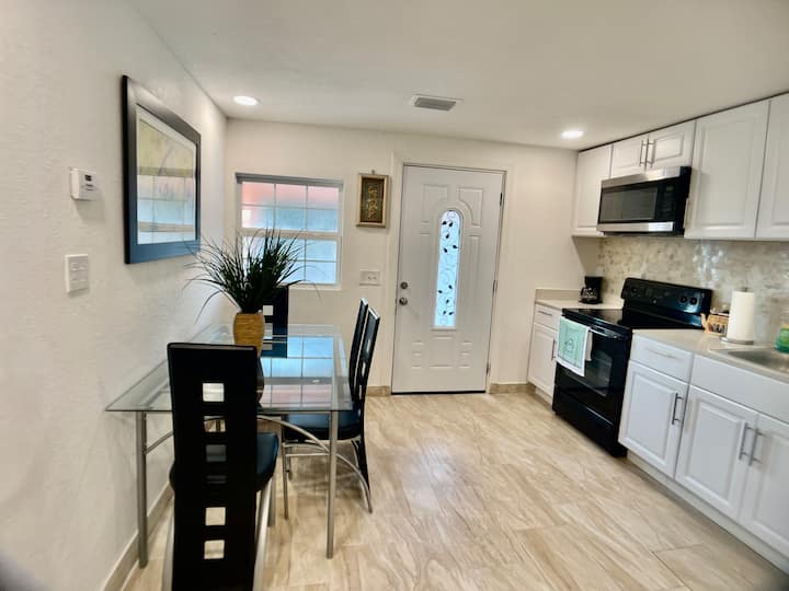 Loving Apartment! - Caladesi Island State Park, Dunedin