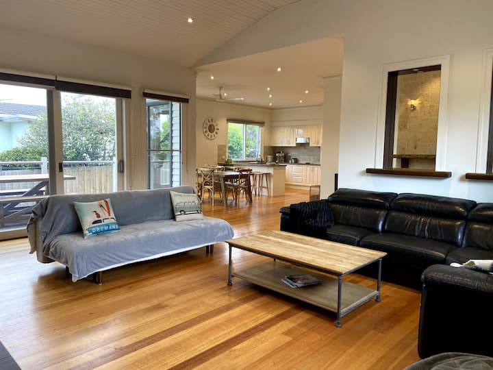 Seaside Escape - Dromana