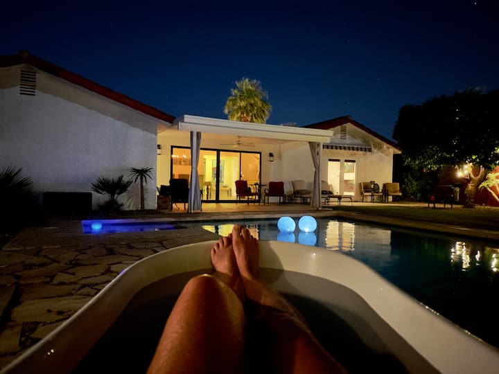 Private Yard & Pool - Stocked - Central - Unique - Palm Desert, CA