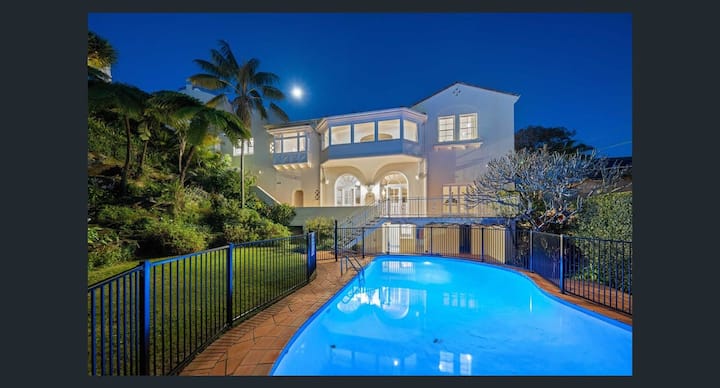 Vaucluse Residence With Harbour View - Sydney