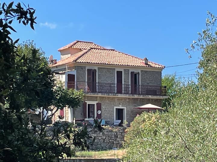 Jolie Maison De Famille - Corsica