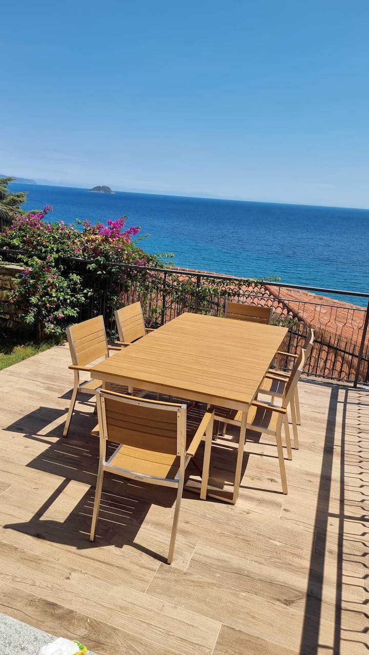 Nuovo Alloggio Con Vista Mare E Giardino - 安多拉