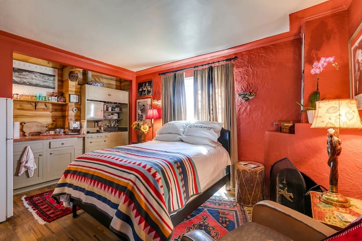 Artist Retreat Tiny Space Downtown Phoenix - Phoenix, AZ