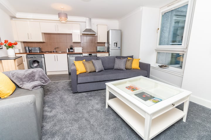 D'city Apartment, Up To 5 Guests - Dundee