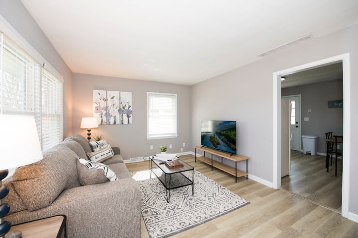 Stylishly Renovated Home! - Owensboro, KY