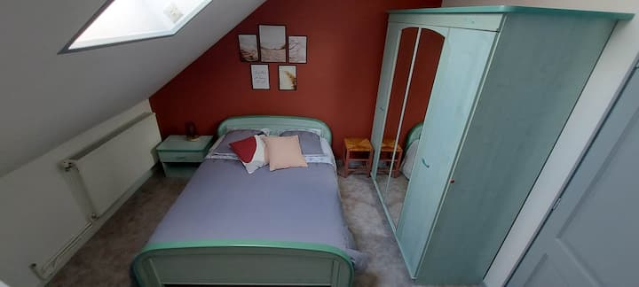 Chambre Paisible
Climatisée-petit Déjeuner Inclus - Commercy