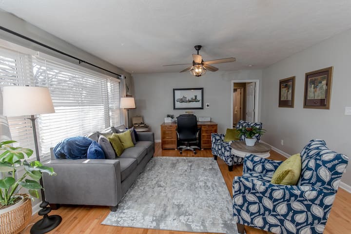 Updated Home Close To Bass Pro/mercy/cox/msu - Springfield, MO