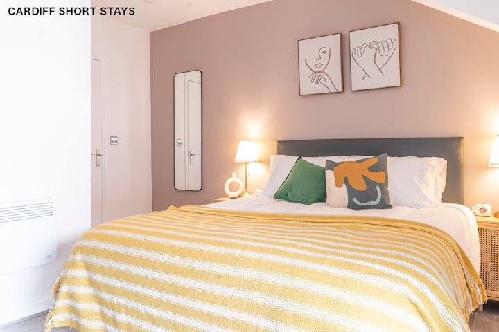 City Centre Stadium Free-parking King-sizebed Wifi - Cardiff