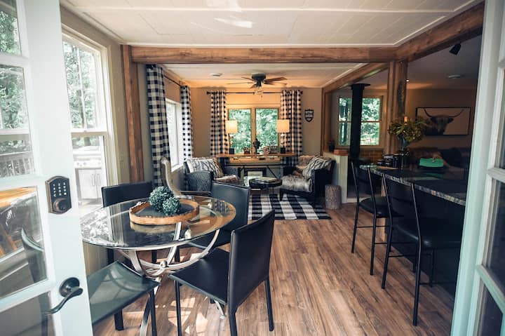 Three Pines - Minnesota