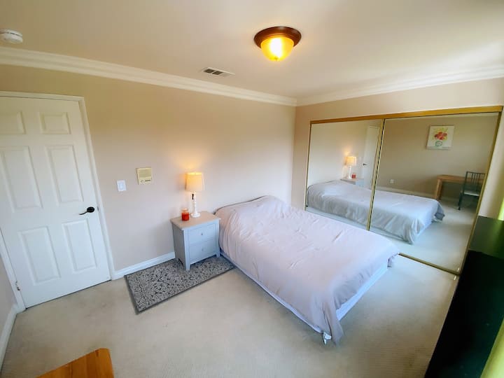 2monrovia, Cozy And Quite Room - Arcadia, CA