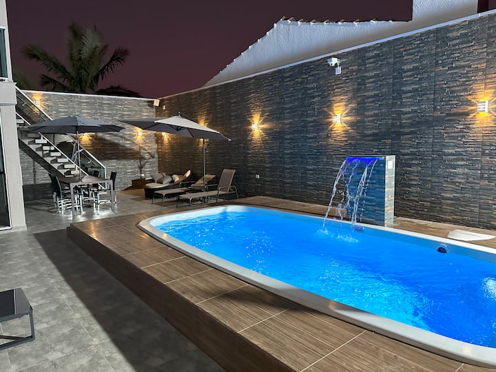 Sobrado Alto Padrão Próximo Do Mar - Guaratuba