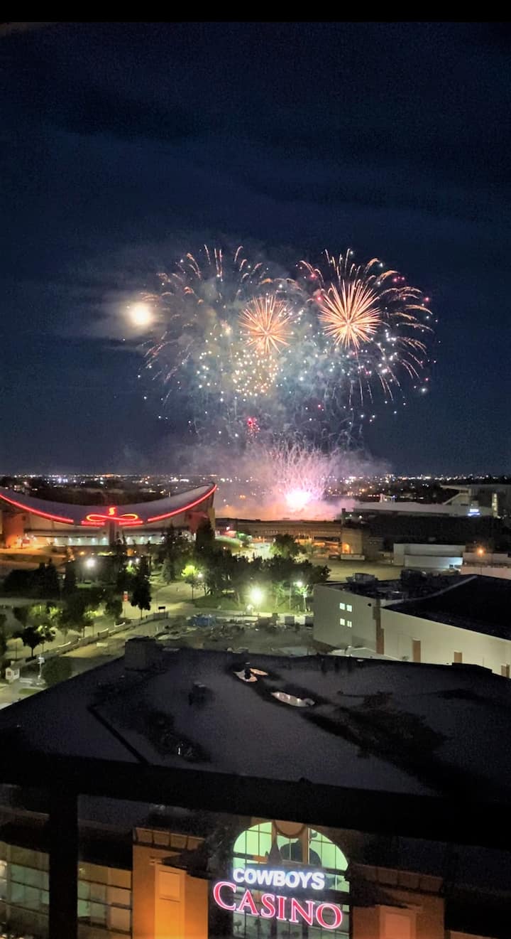 Stampede Sky Dream 31st Floor With Free Parking - Calgary