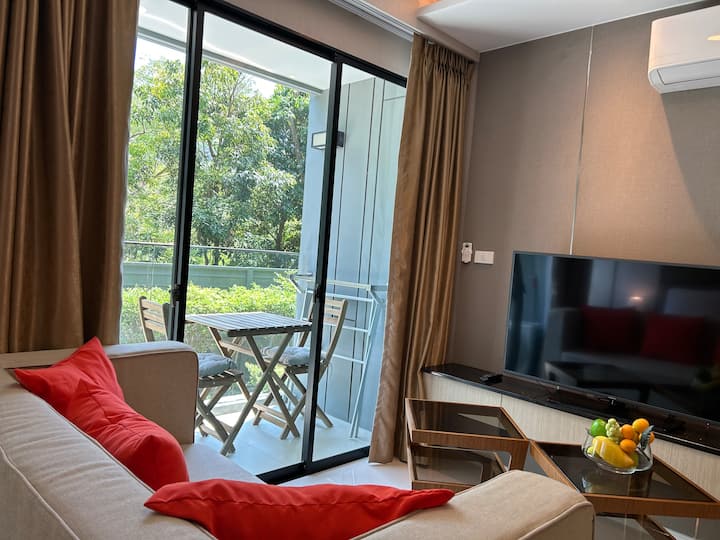 Piqturesque View, 1 Bedroom, Near Surin Beach - Thailand