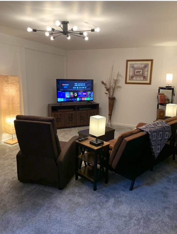 Guest Suite
Private 4 Rooms - Fort Collins, CO